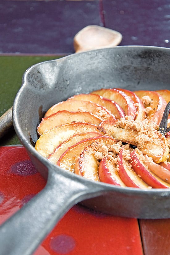 Poêlée de pommes vanillées et spéculoos : Découvrez nos recettes