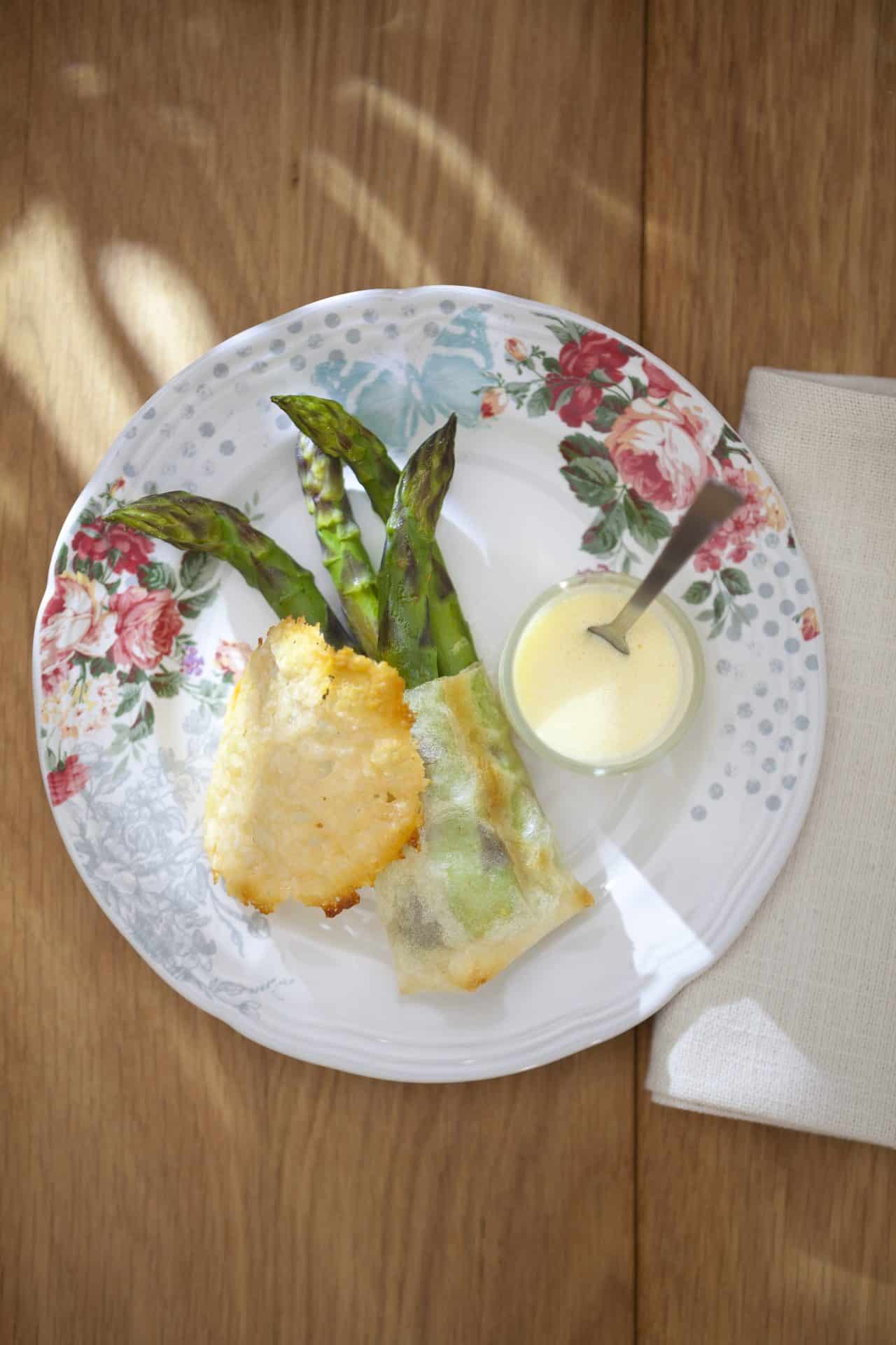 Botillon d'asperges et sabayon brebis : Découvrez nos recettes